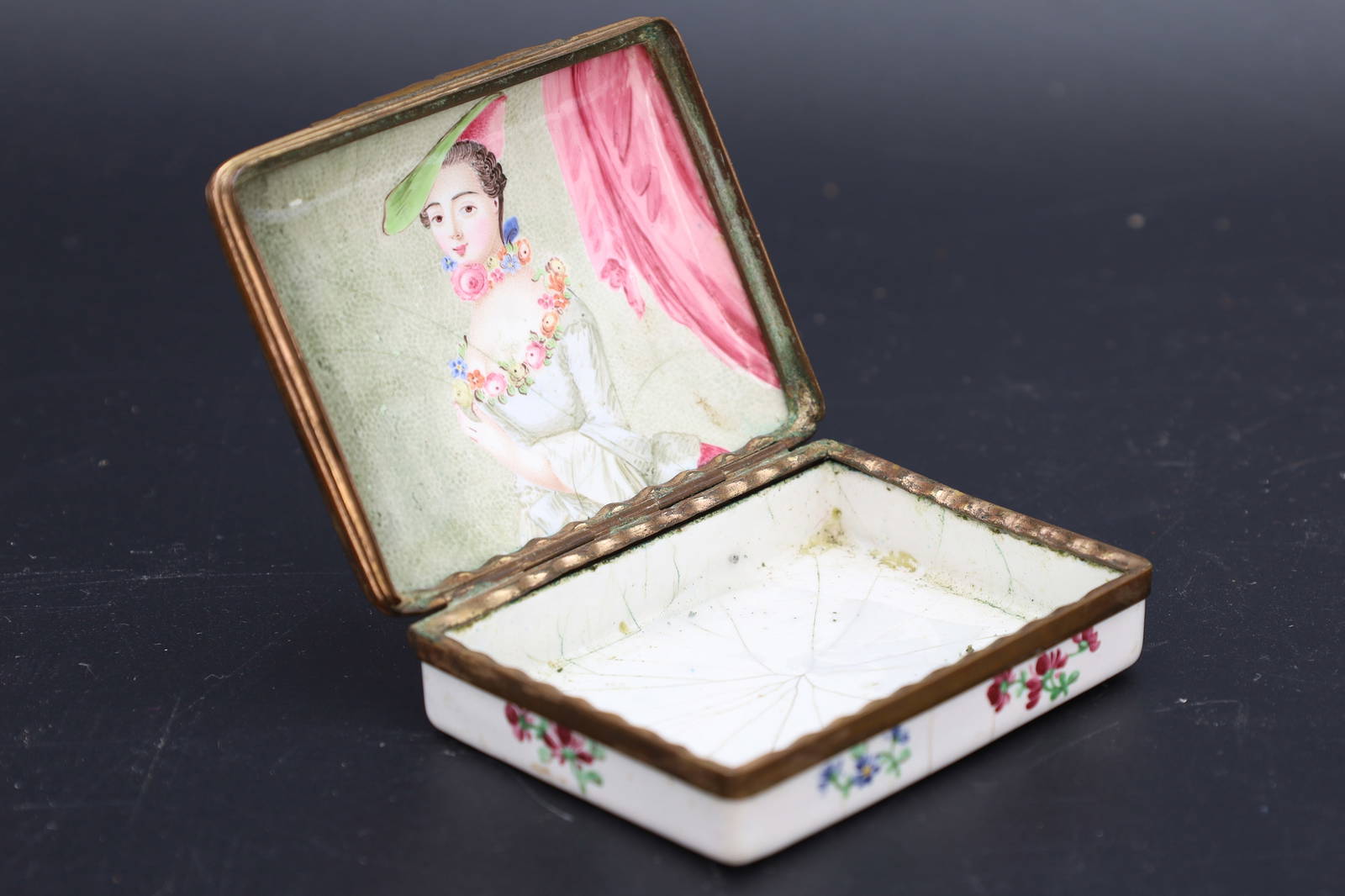 Antique Meissen Porcelain Snuff Box With Delicately Coloured Rococo ...