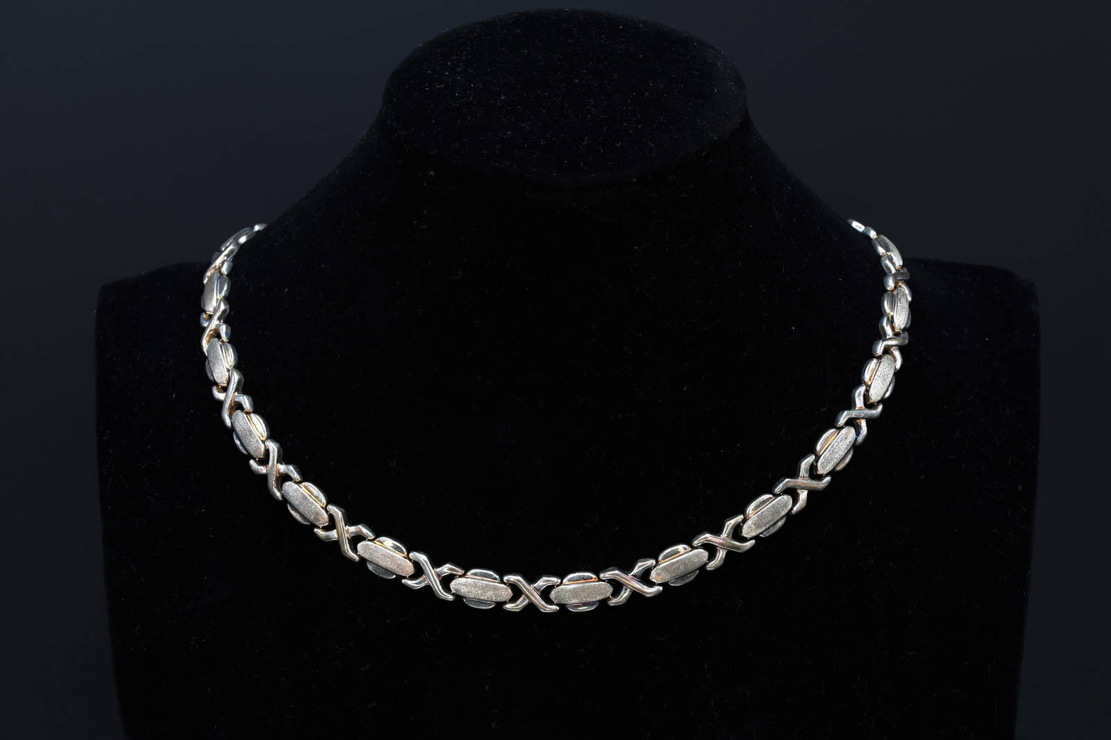 Buy Panel Chain Necklace With Xoxo Links In A Brushed Finish, 17 Inches ...