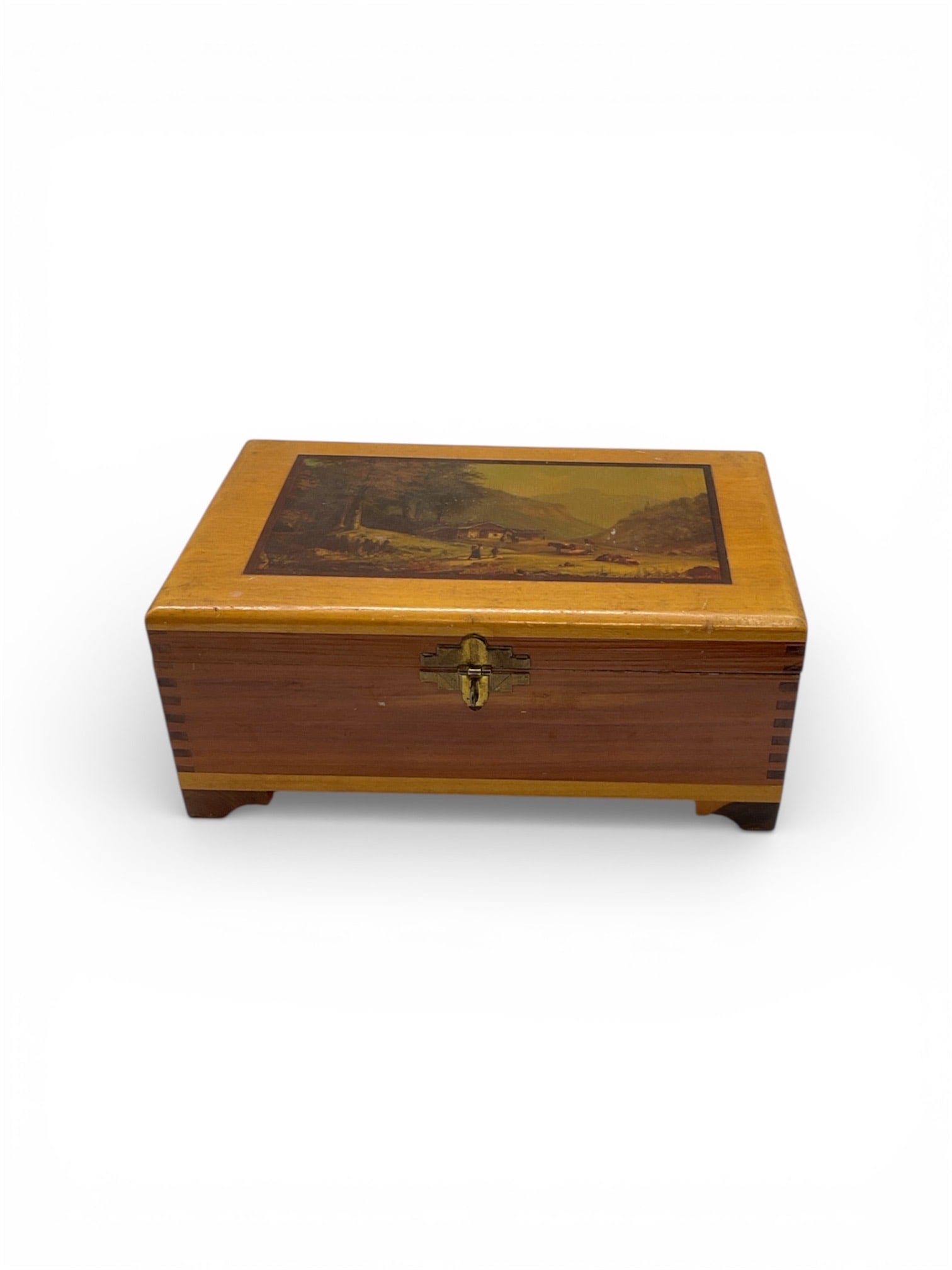 Decorative Wooden Keepsake Box With Scenic Inset Lid Auction
