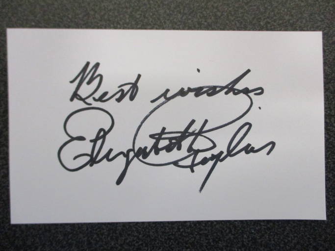 Rare Elizabeth Taylor Signed Cut Signature With Iconic Photograph
