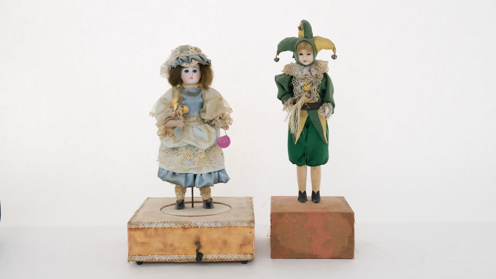 2 Automaton Dolls, 1 With Music. 20th Ct. Auction