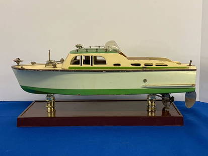 Japan Ito Wooden Model Cabin Cruiser Speed Boat,