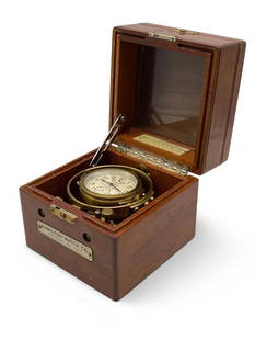 Hamilton Model 22 Us Naval Desk Chronometer