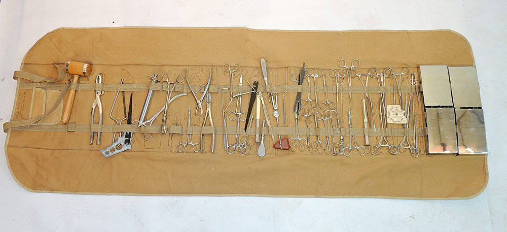U.s. Wwi Field Surgical Kit