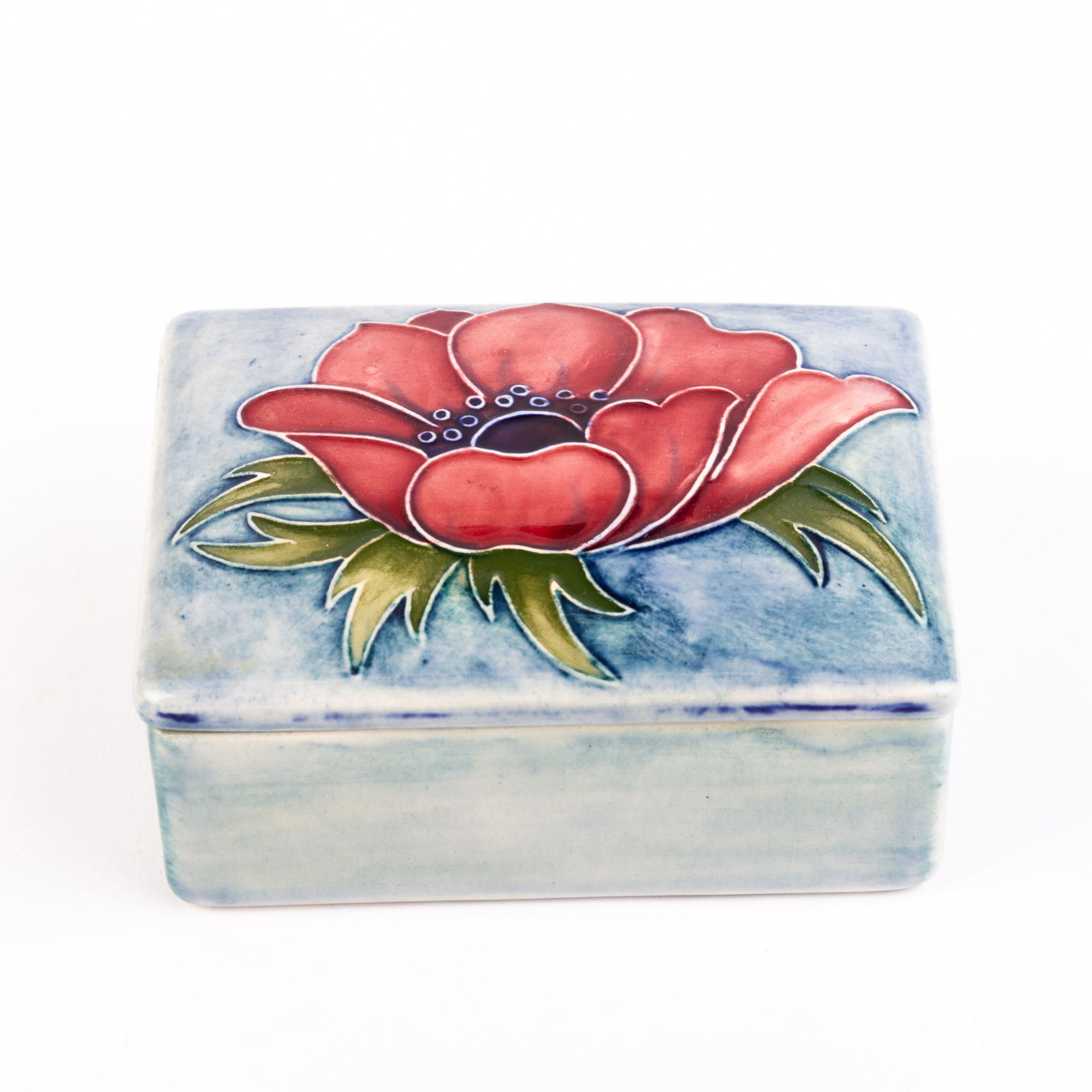Moorcroft Hibiscus Pattern Pottery Lidded Box Auction