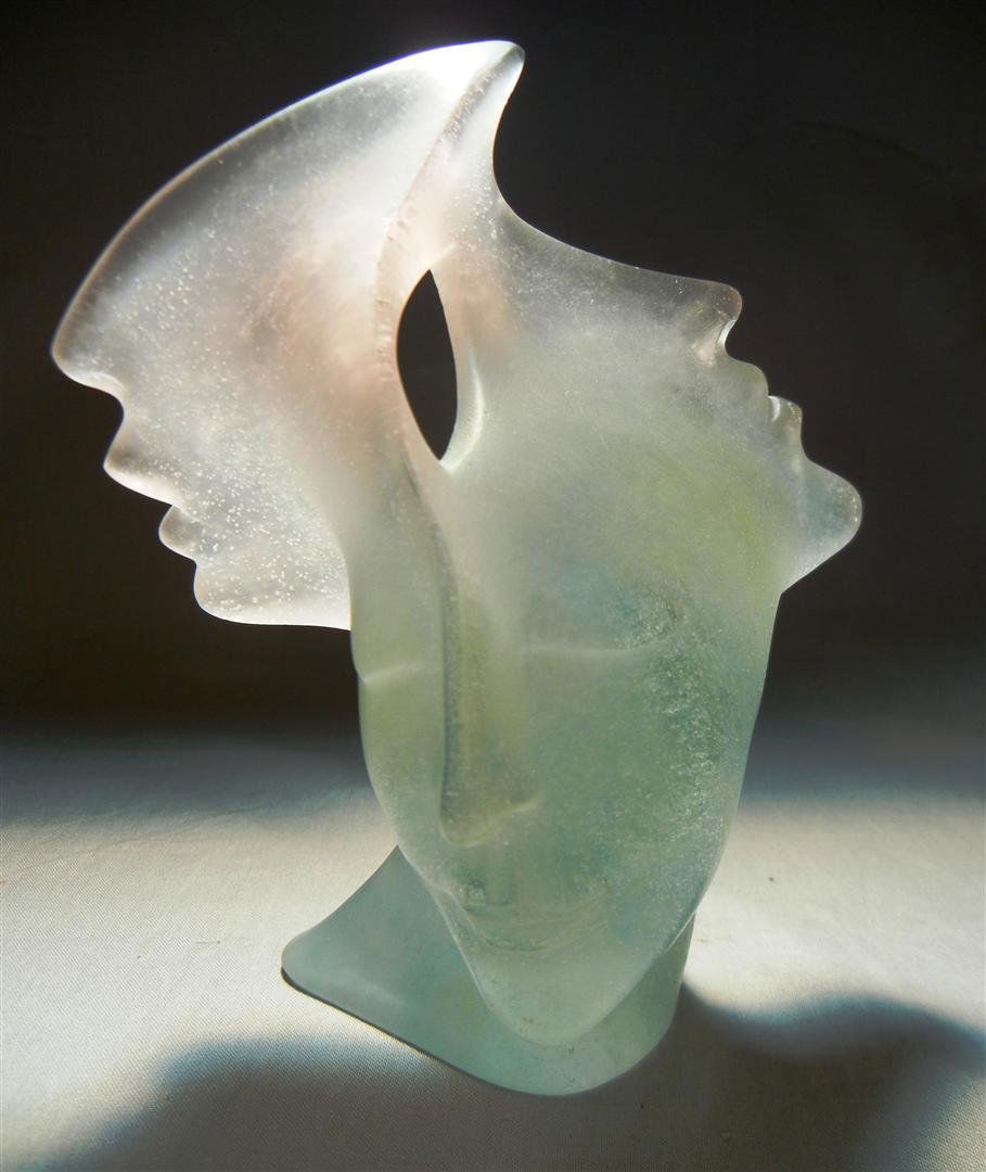 522: Daum Modernist Pate De Verre Sculpture