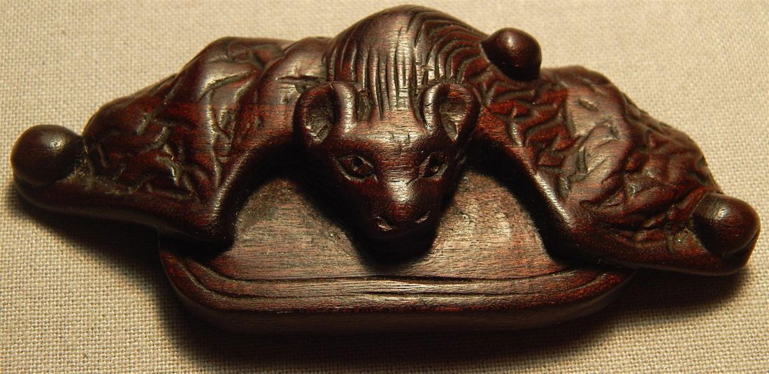18thc. Asian Carved Wood Bat Netsuke