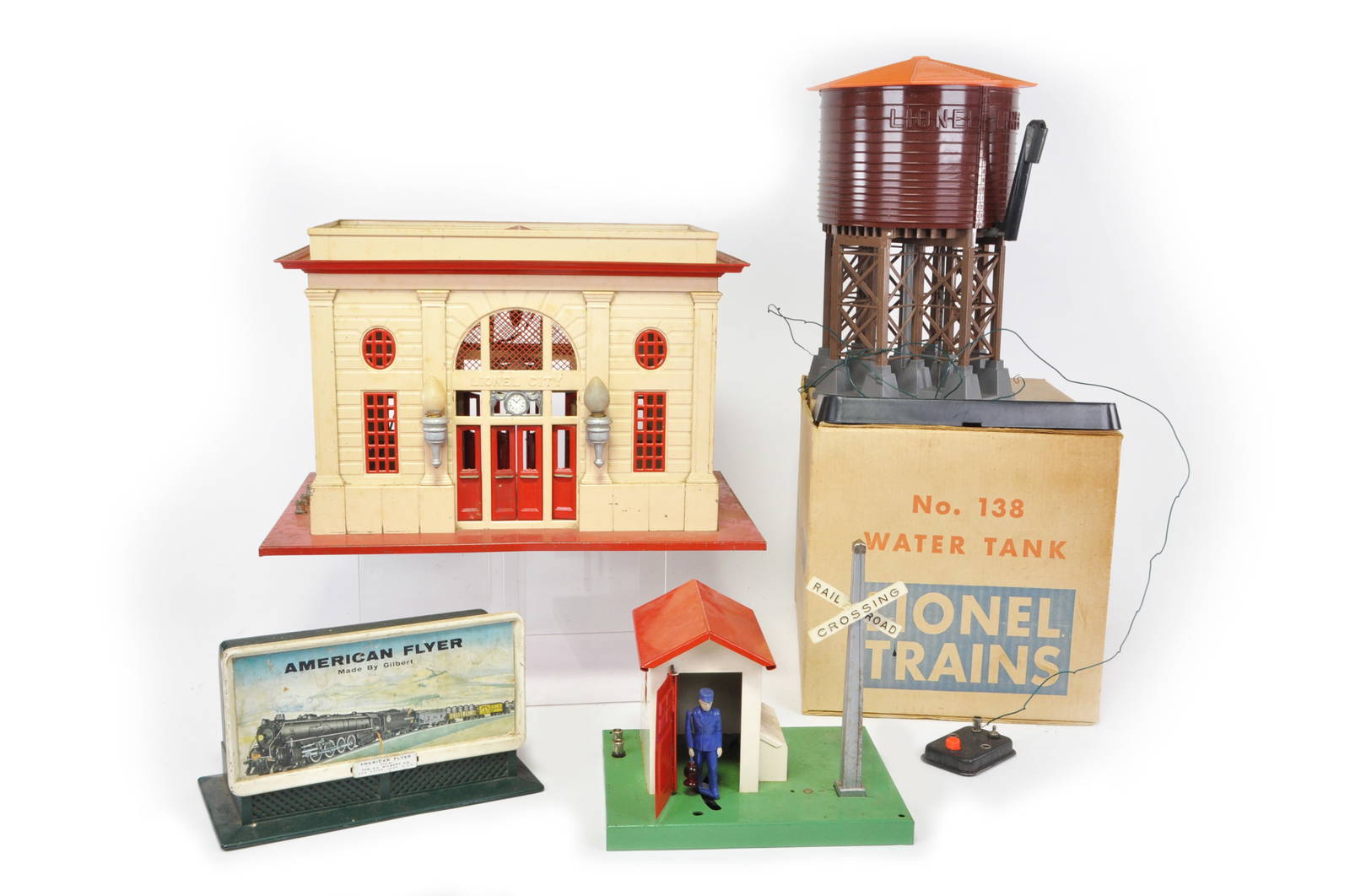 Lionel O Gauge Lot Station 115 Gateman 45n Watertank 138 Auction