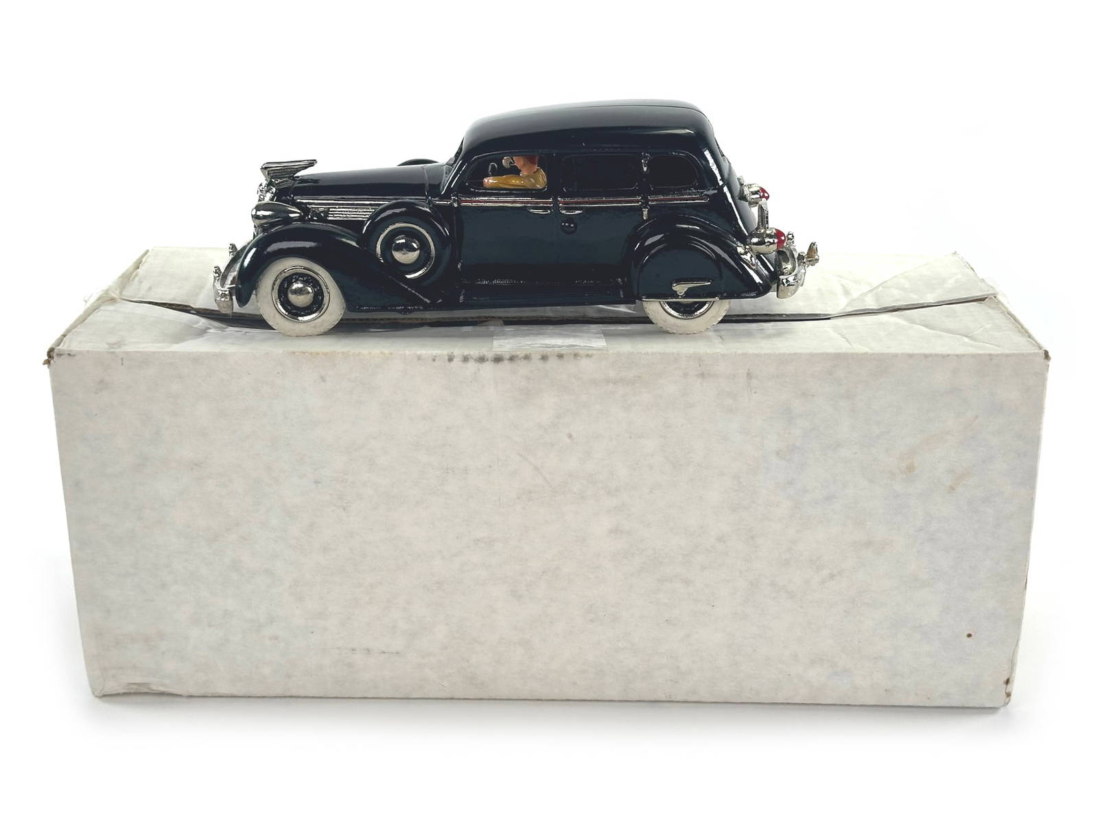 Cast Iron Chrysler Imperial 4-door Sedan By Tom Sehloff Auction