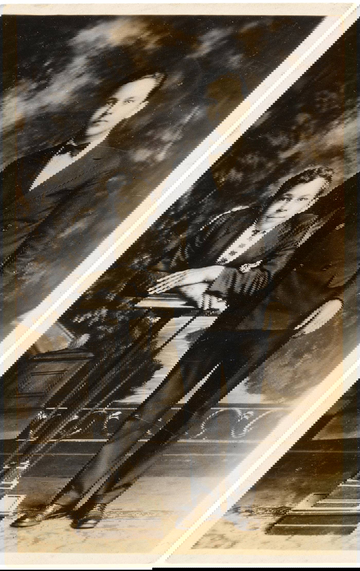 Paul Del Rio Button And "freaks" Movie Star Johnny Eck Rppc/pitch Card ...