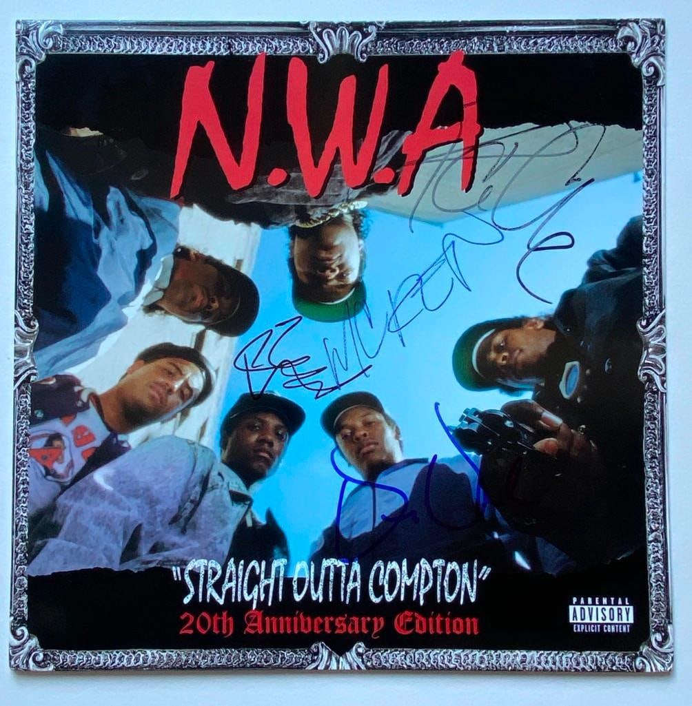 Nwa Group In-person Signed "straight Outta Compton" Album (bryan Ulrich Collection) (jsa Loa ...