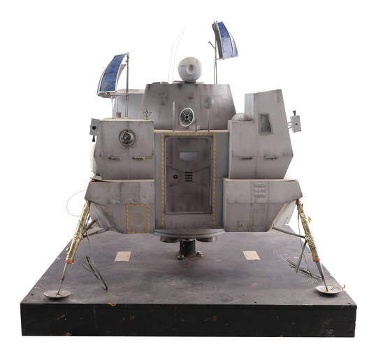 Species Ii (1998) Screen Matched Mars Lander Model Miniature