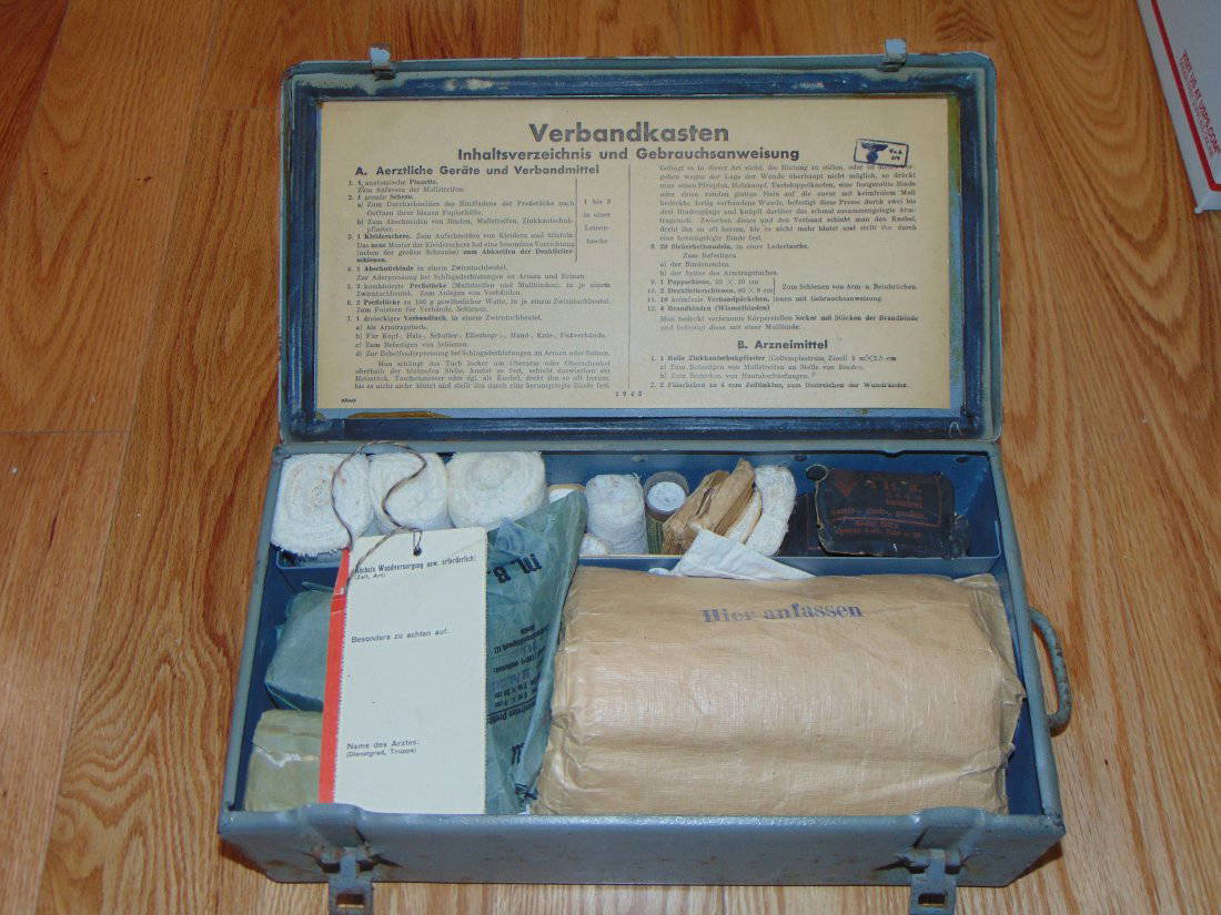Wwii German Youth Hj Medical / First Aid Kit Box W/ Contents Auction