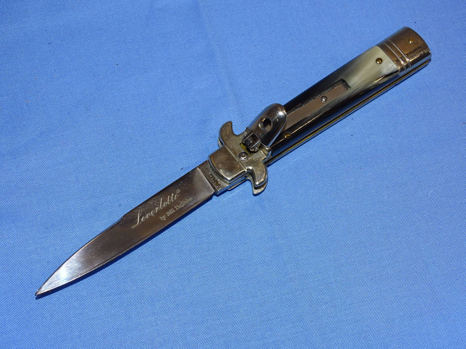 Italy Italian Stiletto Switchblade Automatic Knife, Akc Leverletto Bill ...
