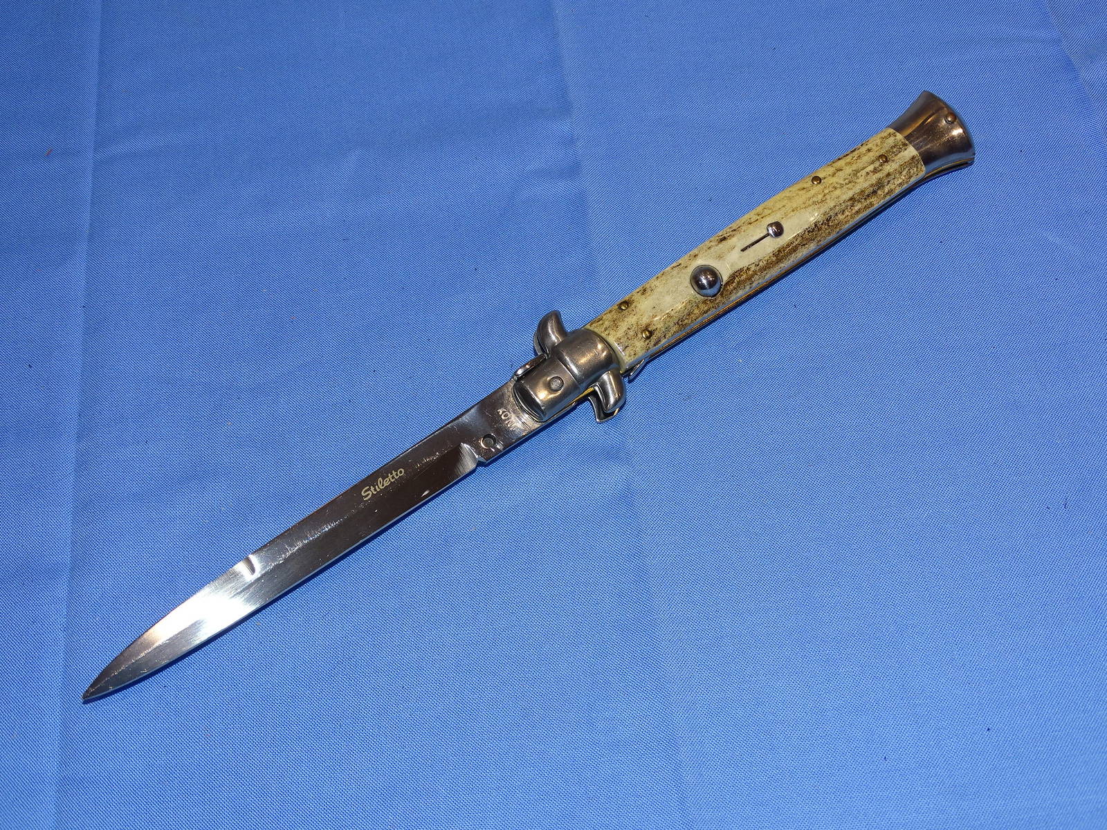 Italy Italian Stiletto Switchblade Automatic Knife, Inox Auction