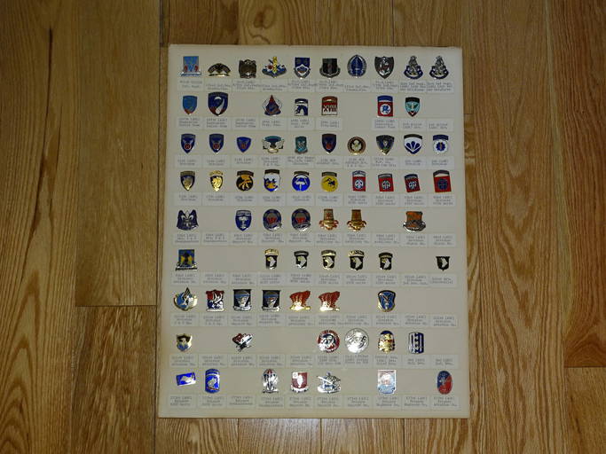 Wwii Vietnam Era Display Board Of Distinctive Unit Insignia Dui's Crest ...