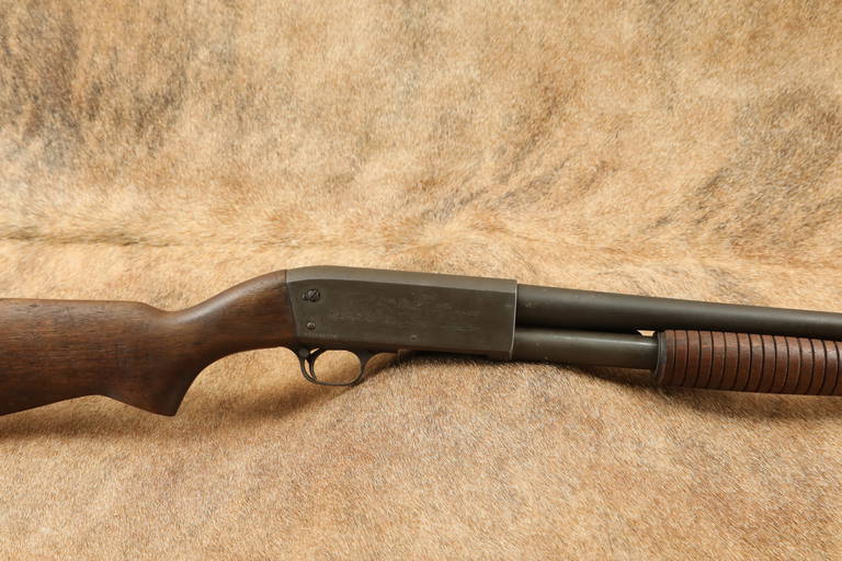 Ithaca Model 37 Featherlight Riot 12 Ga Fixed Cylinder 20” Slam Fire ...
