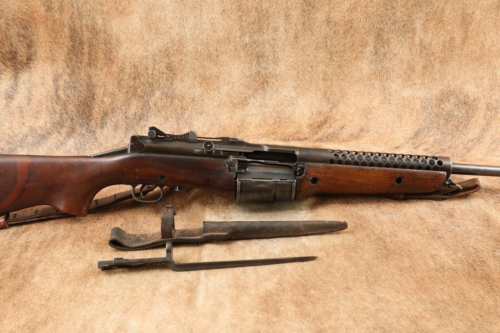 Wwii Johnson Automatics Model Of 1941 .30-06 Semi-auto Rifle, Bayonet ...
