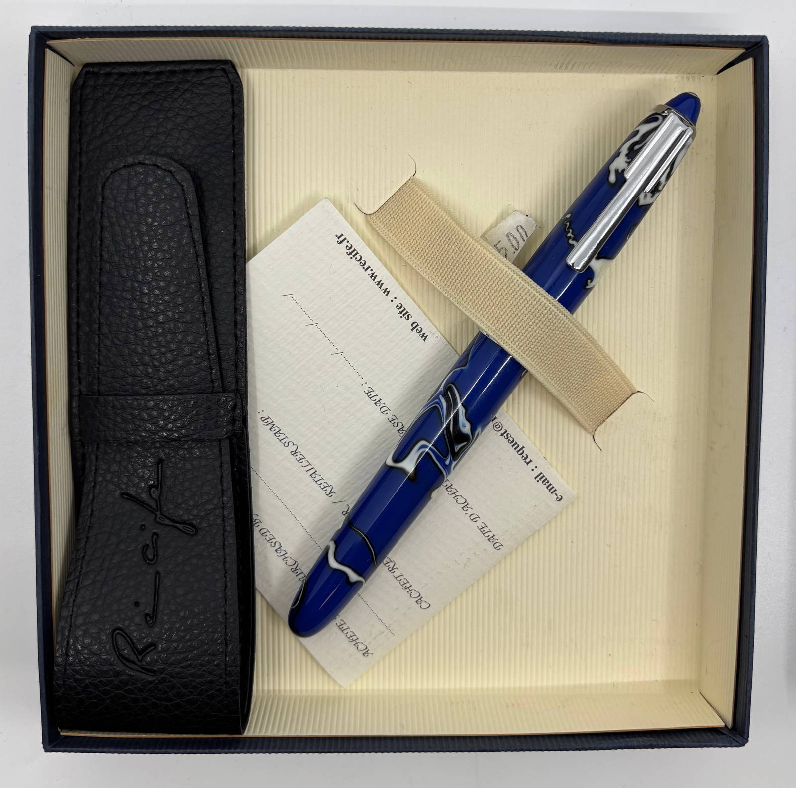 Recife Mystique Silver Blue/white Marble Fountain Pen & Case Auction