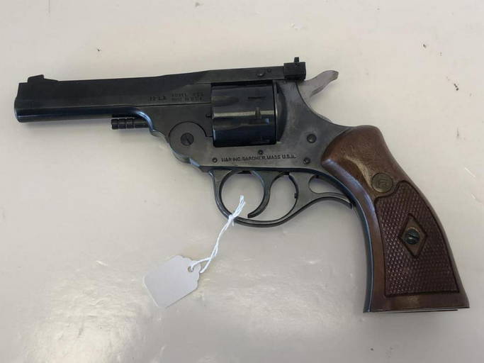 H & R 926 .22lr Break Over Revolver Pistol