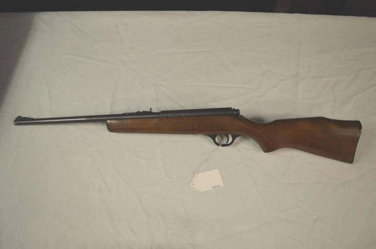 Marlin 15y Bolt Action Single Shot Youth Rifle .22