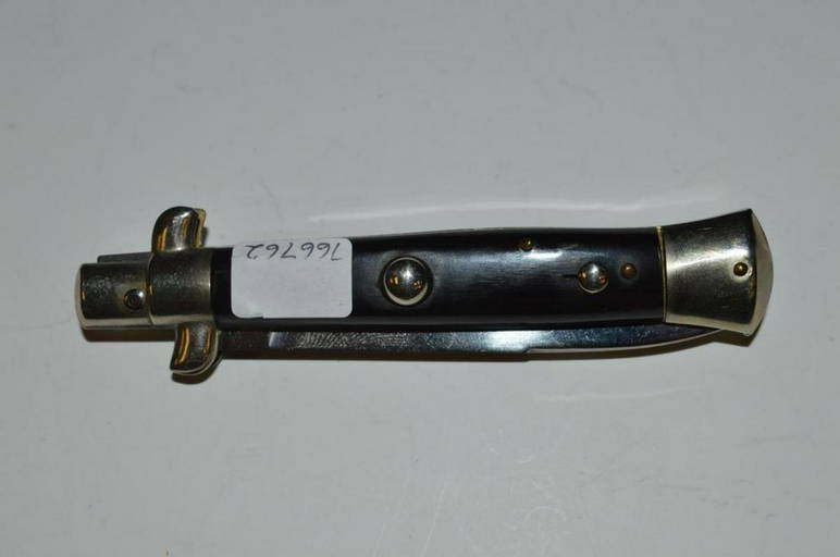 Vintage Rostfrei Switchblade Folding Knife Buffalo