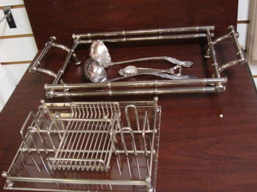 18: Silver Plate Chafing Dish Holder, 2 ladles, opener - Dec 06, 2009 ...