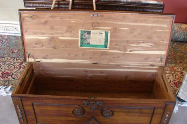 211: Genuine Carved Front Roos Chest - Cedar Lined : Lot 211