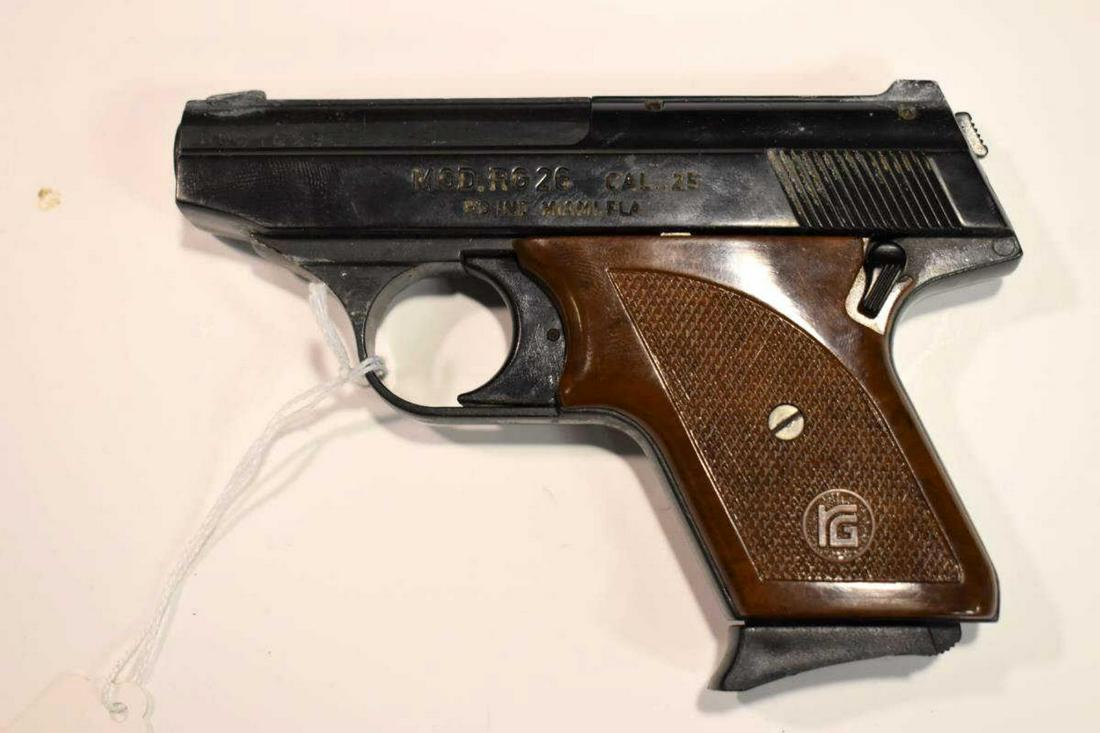 RG Industries .25 Cal Semi Auto Pistol RG26 | Barnebys