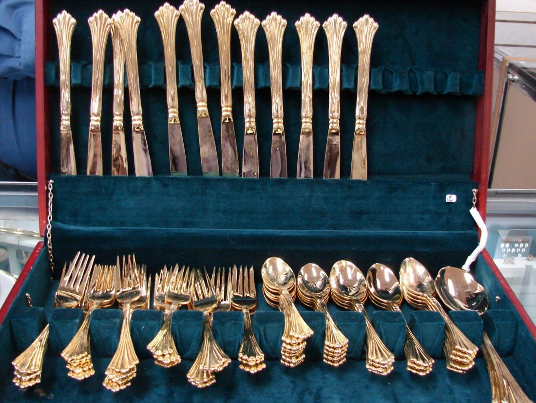 Wm. Rogers Gold Plated Flatware, Svc. For 12