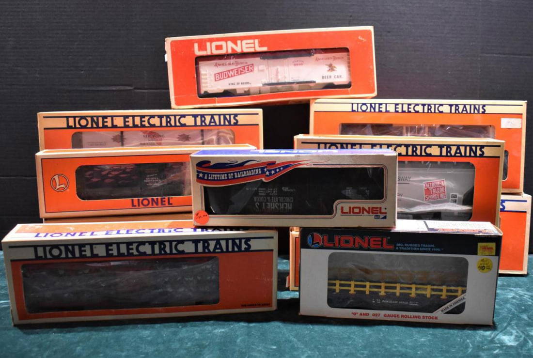 Lionel 12pc Train Lot 6-52023, 6-19801, 6-17899 Auction