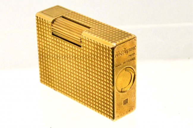 Vintage S.J. DuPont Lighter : Lot 39