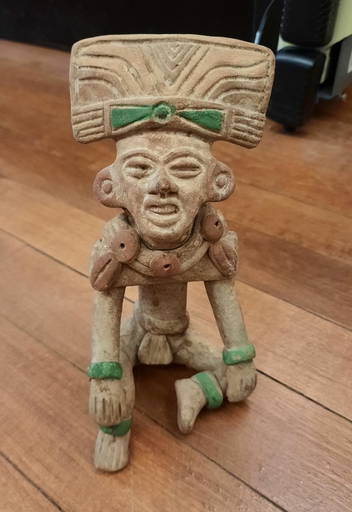 Old Aztec Inca Mayan Mexico Folk Art Pottery Clay Figure Terracotta