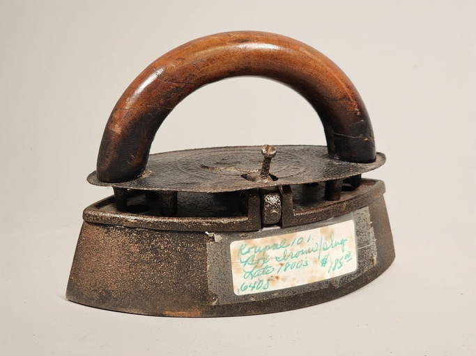 Late 1800s Iron W/ Shamrock And Wooden Handle