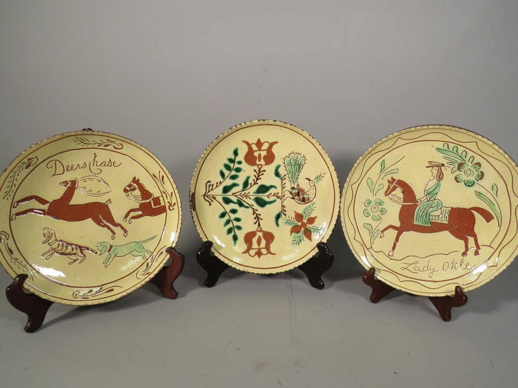 (3) David T. Smith Turtle Creek Pottery Plates Auction
