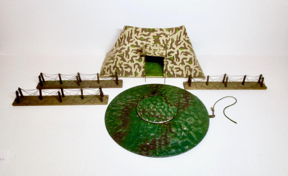 Lineol Tank Trap and Accessories