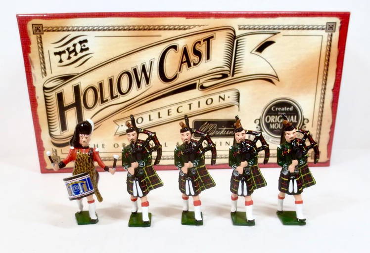 Britains #41003 Cameron Highlanders Band Set