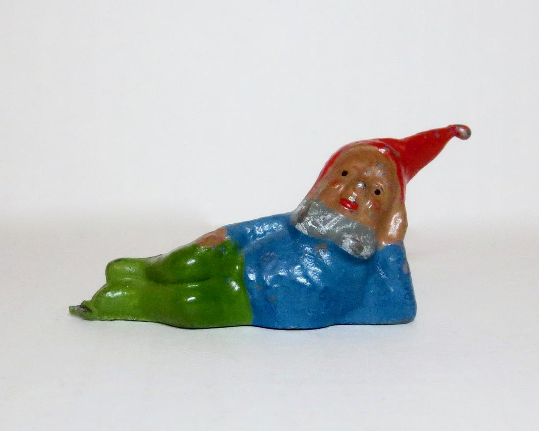 Britains Garden Gnome Lying Down