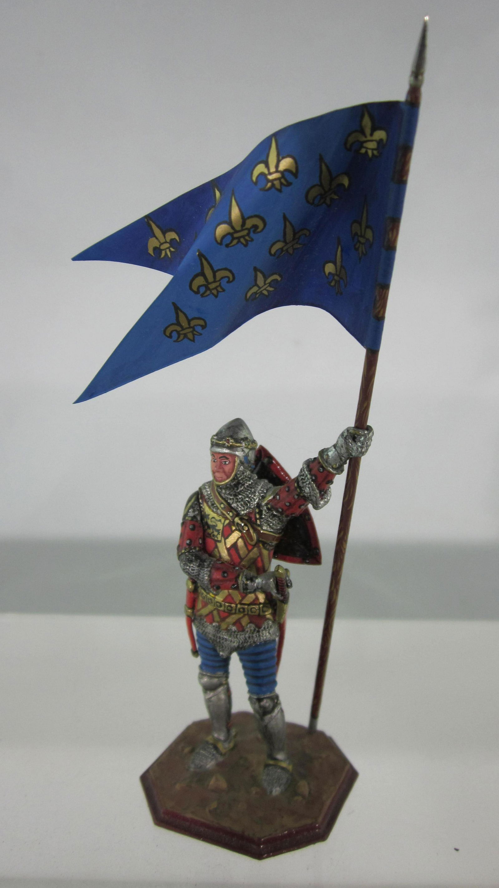 Pennant Miniatures Knight With Standard. - Mar 28, 2020 | Old Toy ...