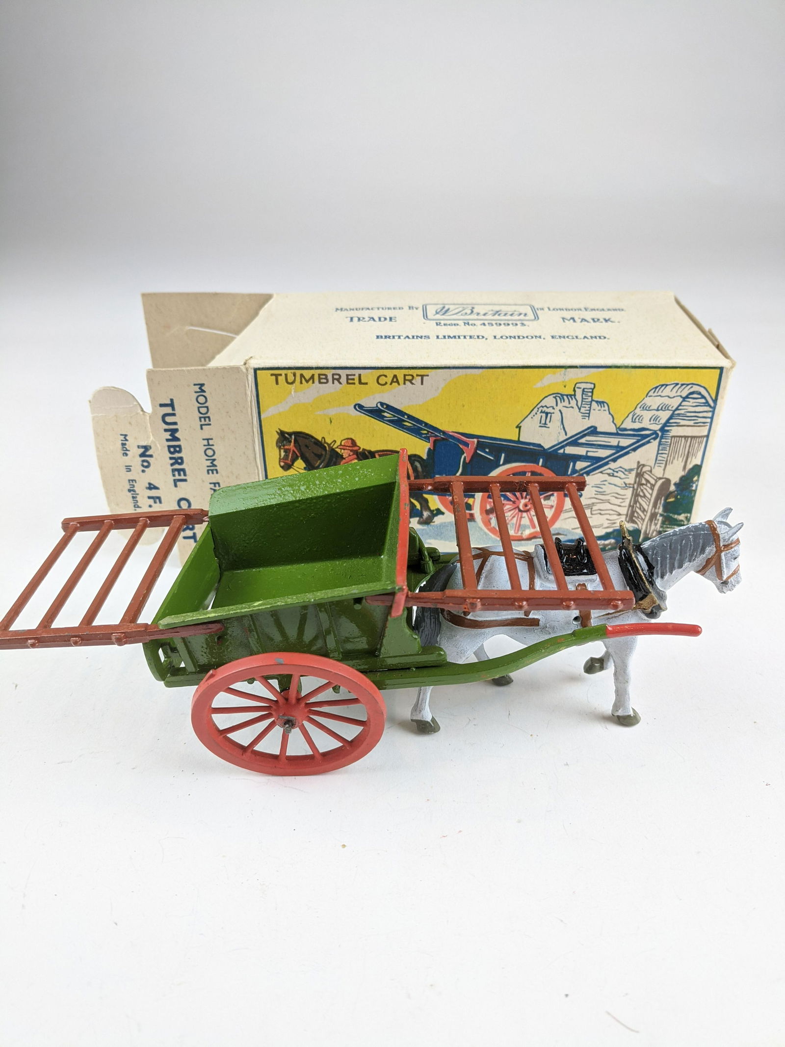 Britains #4F Tumbrel Cart - Aug 15, 2020 | Old Toy Soldier Auctions USA ...