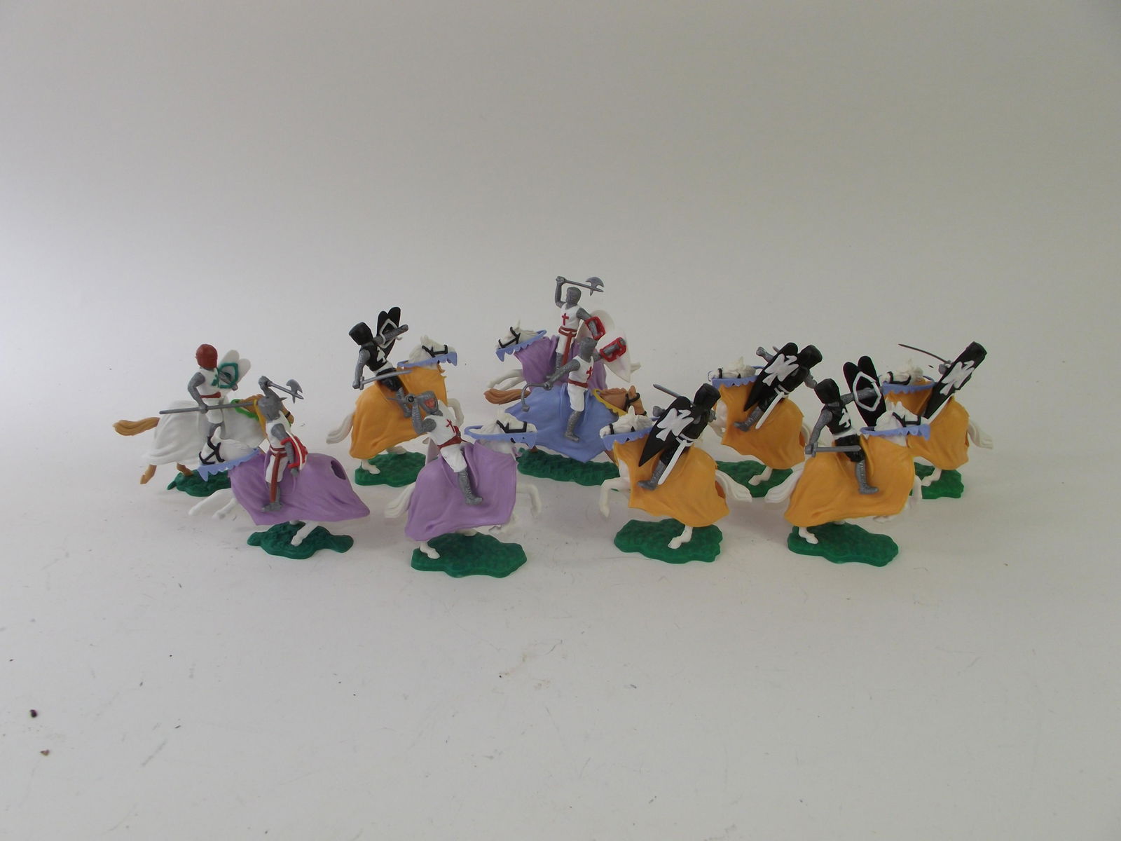 Timpo Toy Plastic Knights