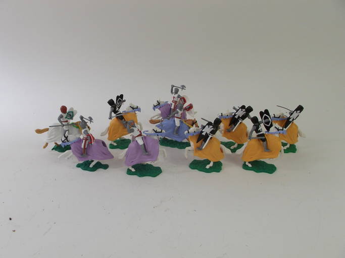 Timpo Toy Plastic Knights