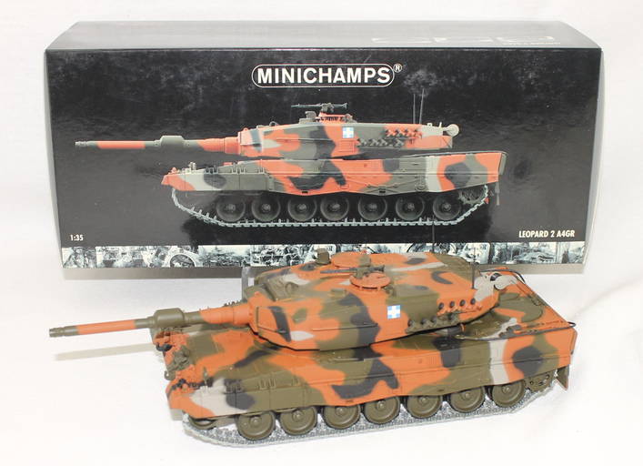 Minichamps Leopard Ii Tank