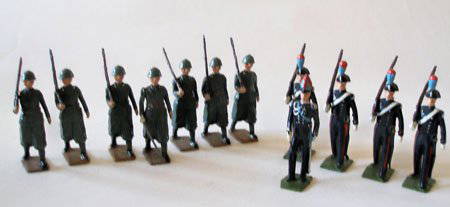 Britains From Set #1435 Italian Infantry & Set #1435