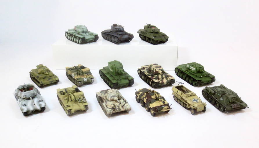 Model Tanks & Military Vehicles