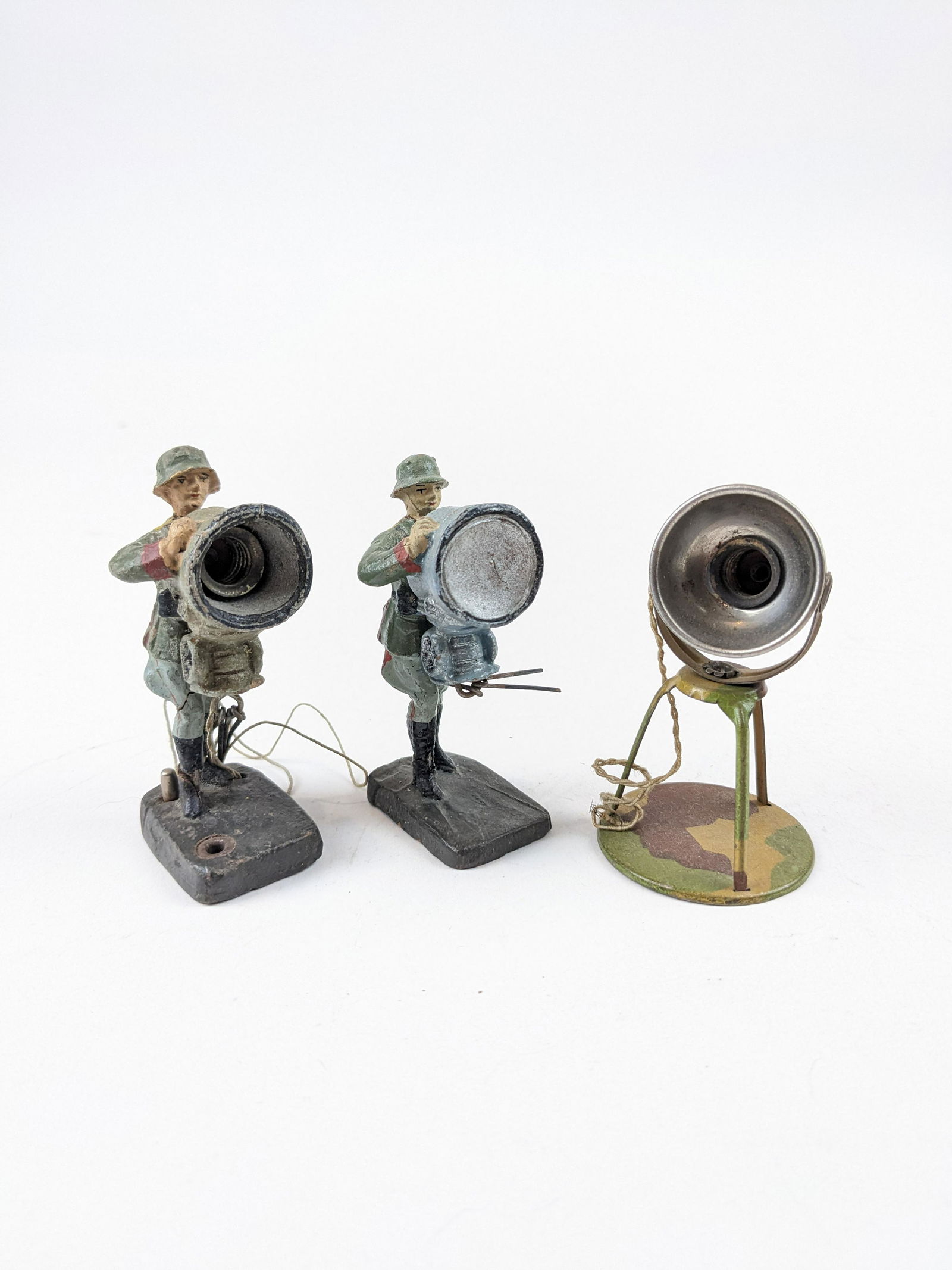 Elastolin German Searchlights - Apr 22, 2023 | Old Toy Soldier Auctions ...