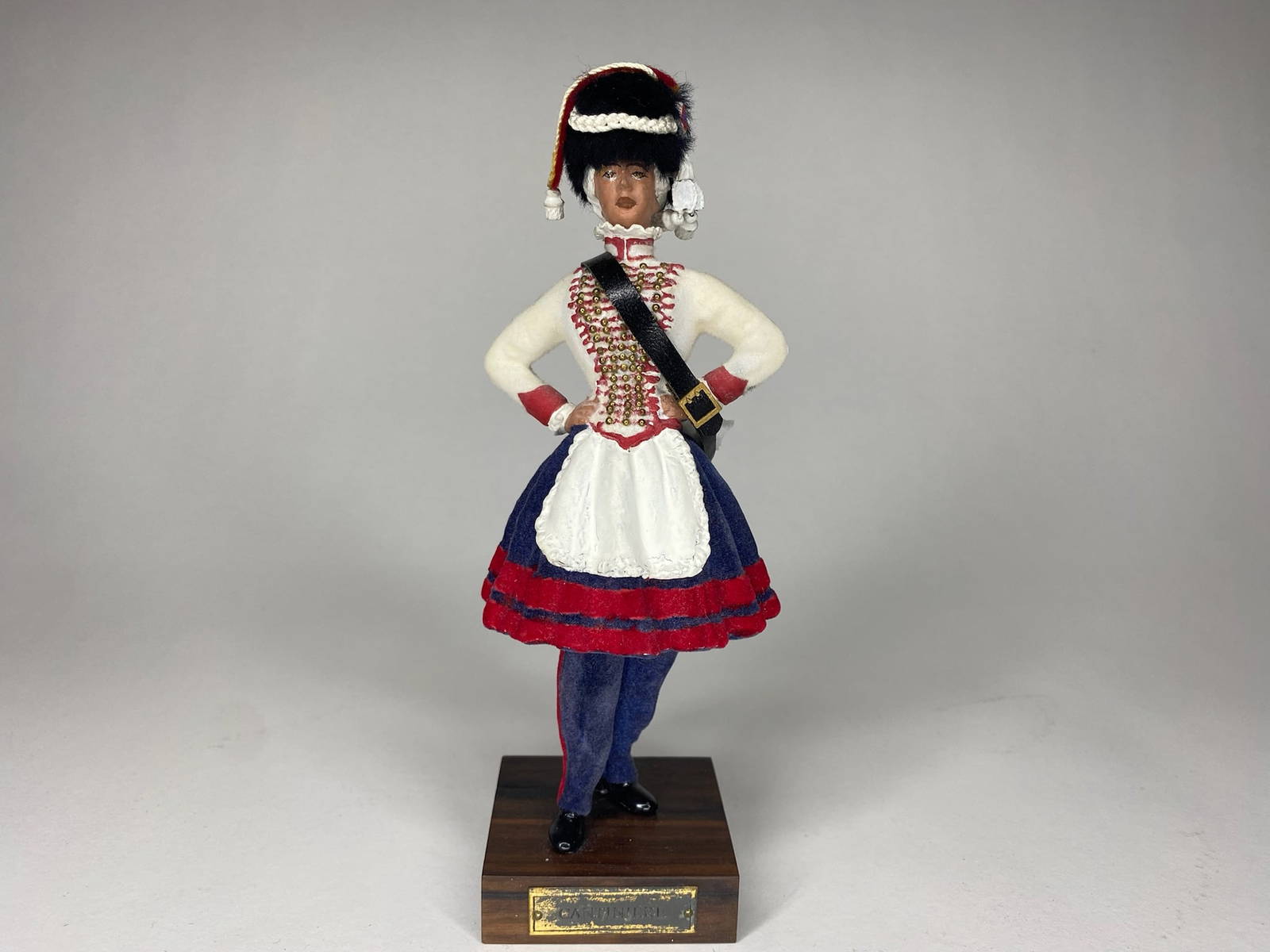 Riffet Cantiniere Auction