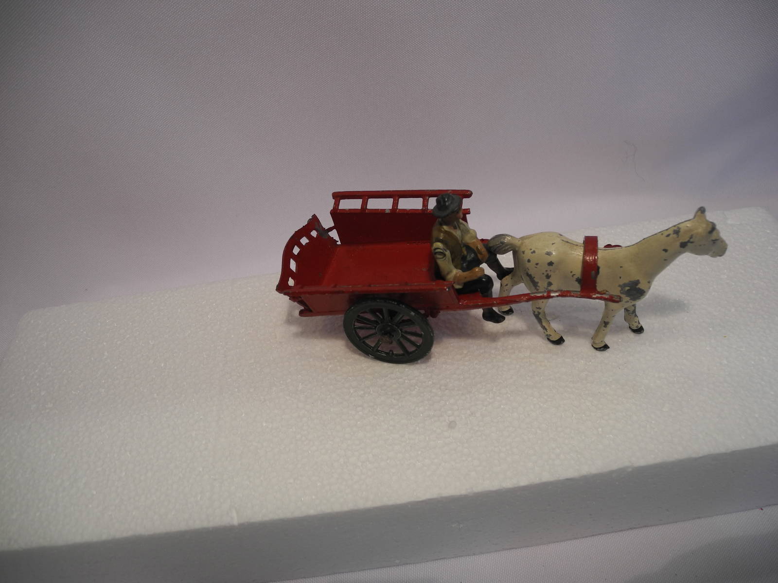 English Farm Cart Auction