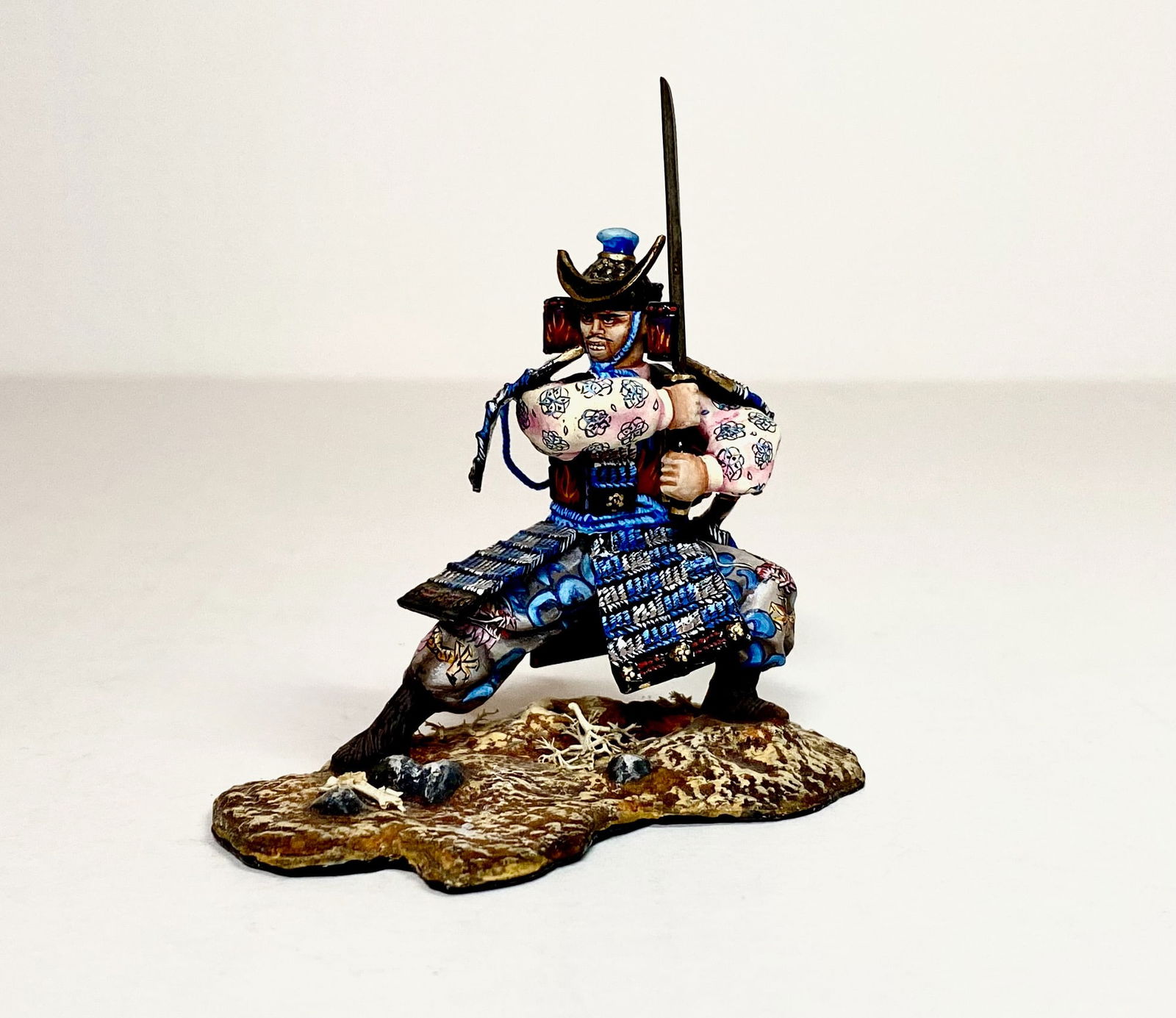 Niena Russia, Samurai Warrior Auction