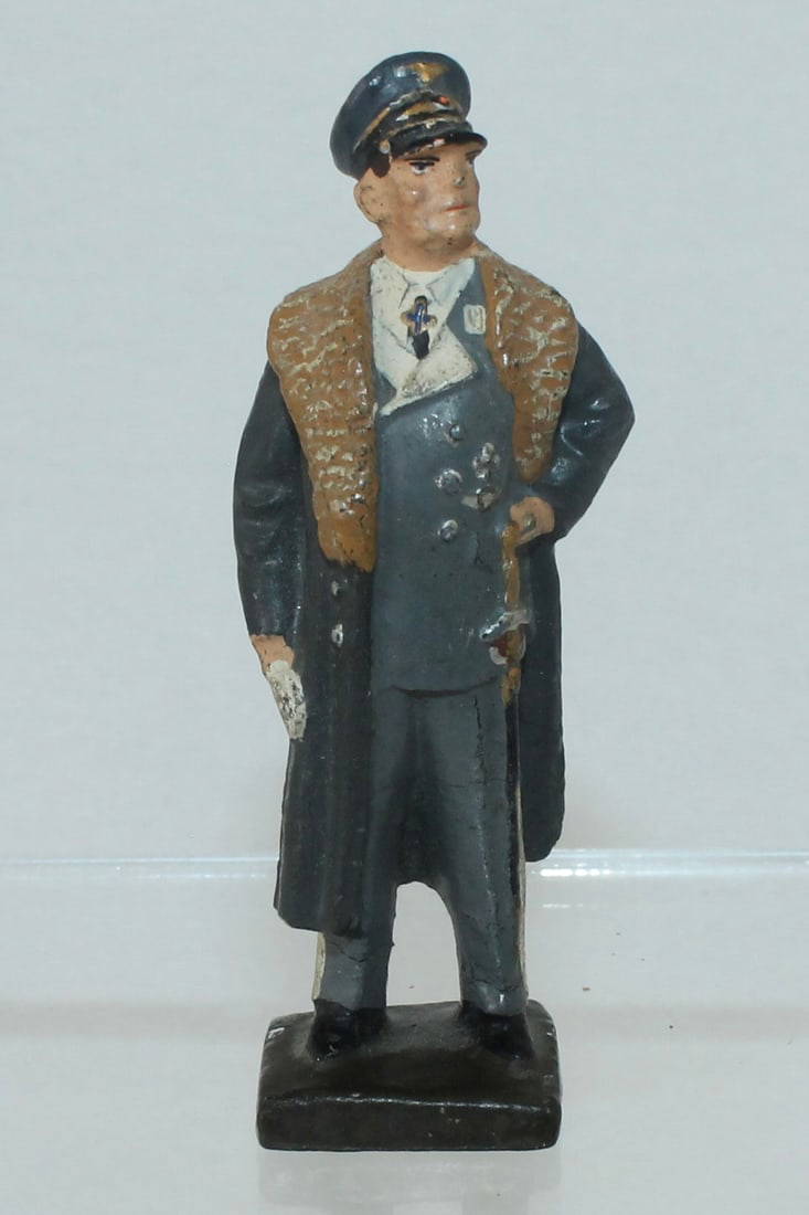 Lineol General Goering In Overcoat Auction